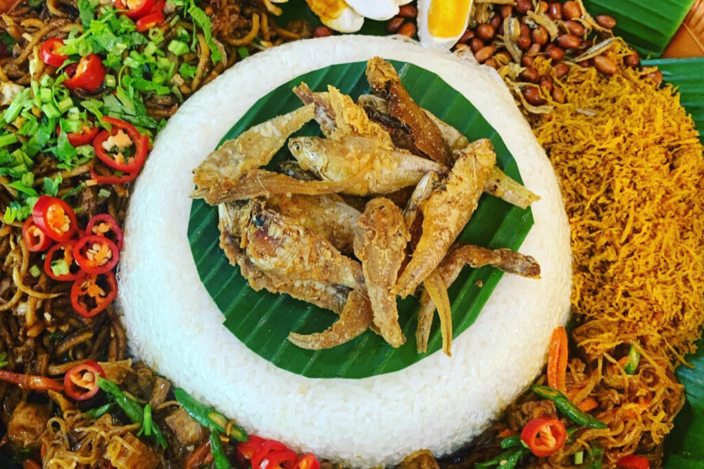 DISCOVER TOP NASI AMBENG SPOTS IN SELANGOR! - Tourism Selangor